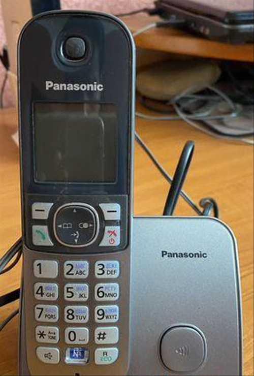 Panasonic KX-TG 6811 RUM