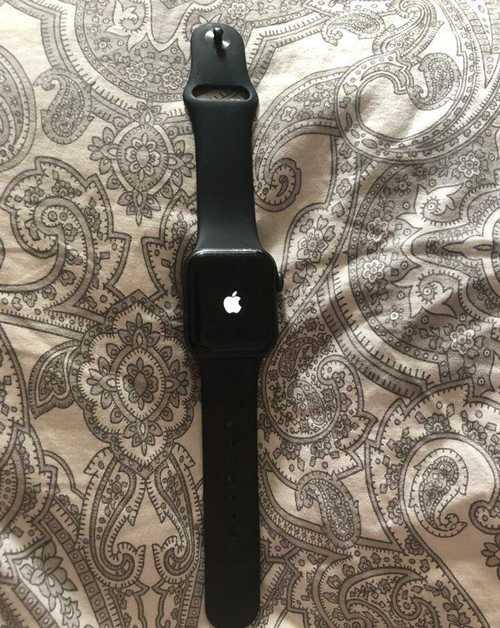 Apple Watch 5, 40 mm, space gray