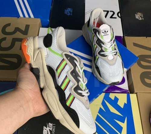 Кроссовки мужские Adidas ozweego белые сетчатые