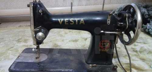 Антикварная швейная машинка «Vesta» (Германия)