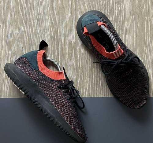 Кроссовки Adidas tubular shadow