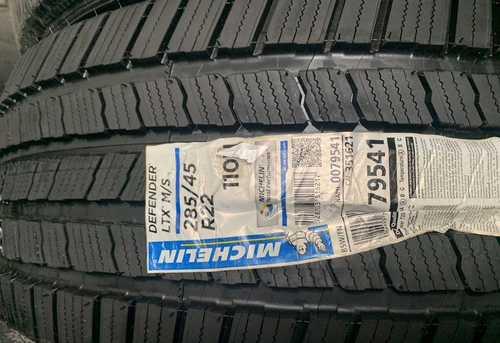 Michelin Defender LTX M/S 285/45 R22