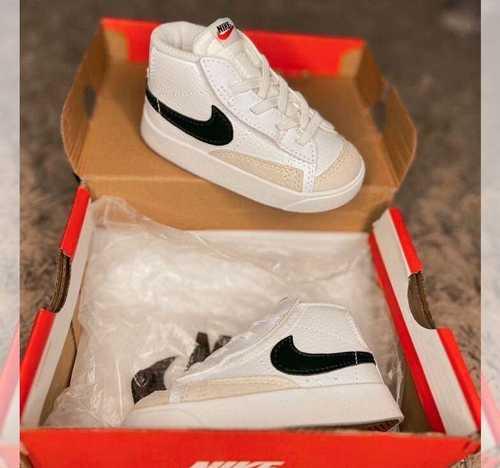 Кроссовки nike blazer детские