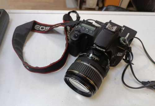 Зеркальный фотоаппарат Canon DS126281