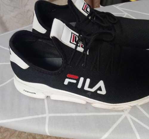 Кроссовки мужские Fila