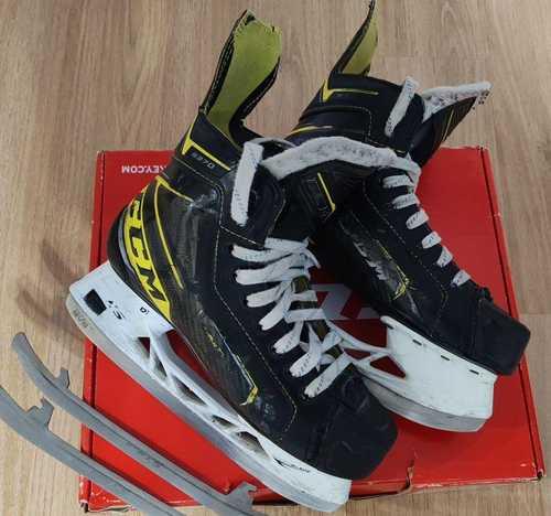 Коньки хоккейные CCM super tacks 38,5 размер