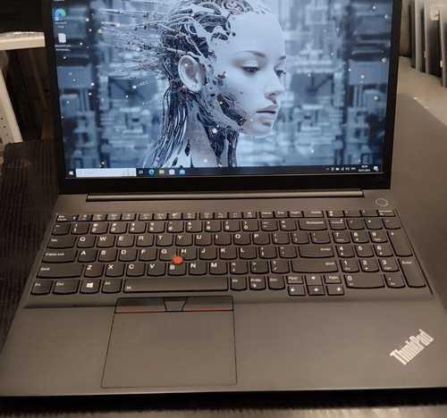 Lenovo ThinkPad E15 g2 i5-1135G7/256/16(15.5) IPS