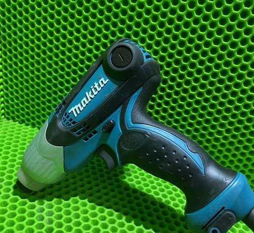 Шуруповерт Makita TD0101F