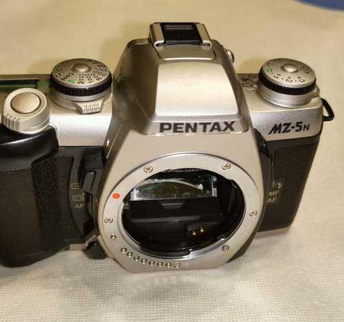 Пленочный фотоаппарат Pentax MZ -5n