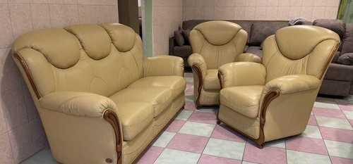 Итальянский диван и 2 кресла, Alberto Nieri, кожа