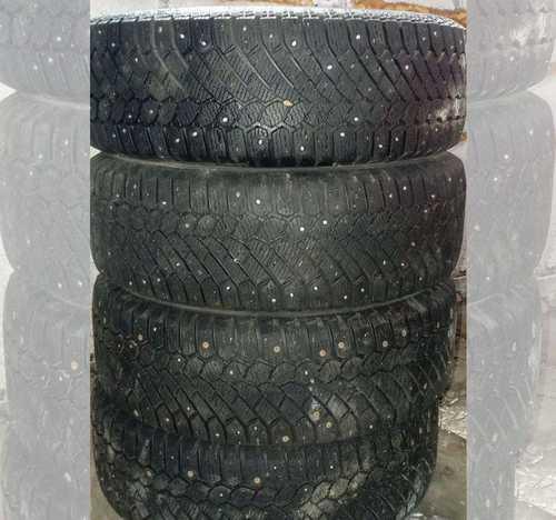 Gislaved Nord Frost 200 205/65 R15 95M