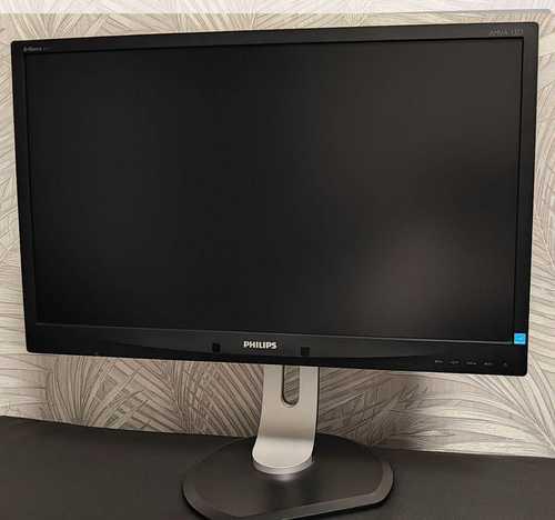 Монитор Philips 24" (на ремонт или запчасти)