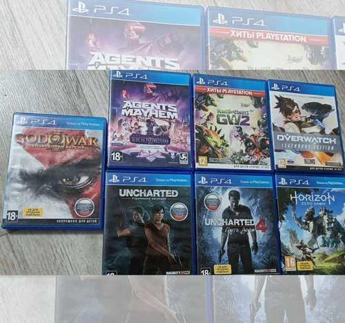 Диски ps4 uncharted,god of war, plants vs zombie