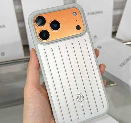 Чехол на iPhone 17 pro max rimowa