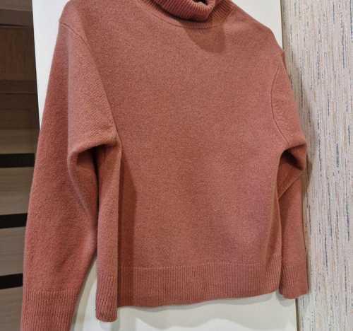 Джемпер uniqlo s плотная шерсть