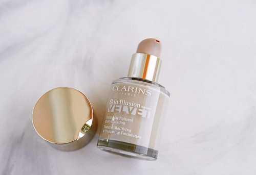 Clarins Skin Illusion Velvet 103N