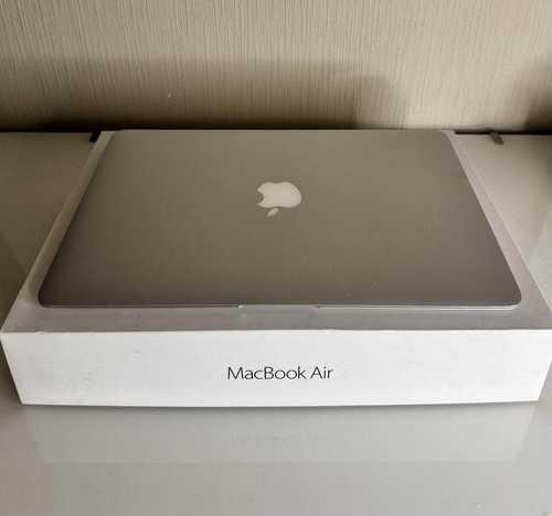 Apple macbook air a1466 2013