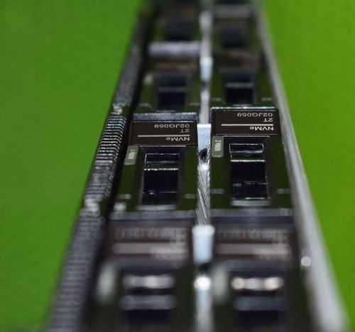 Сервер lenovo (HR630X 10SFF 2*550W)