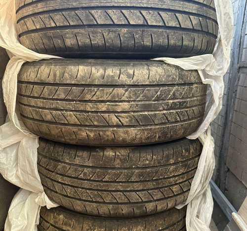 Zeta ZTR10 215/55 R17