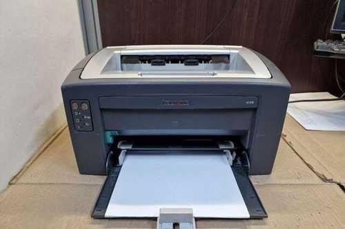 Принтер лазерный Lexmark E120 слегка грязнит скраю