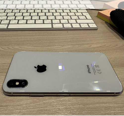 iPhone X, 256 ГБ