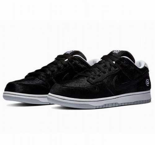 Кроссовки Nike SB Dunk Low “Medicom Toy - berbrick