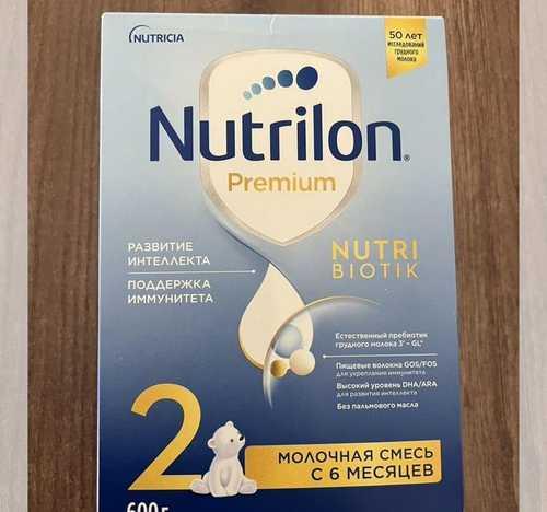 Молочна смесь Nutrilon premium