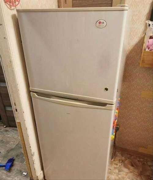 Холодильник LG бу рабочий