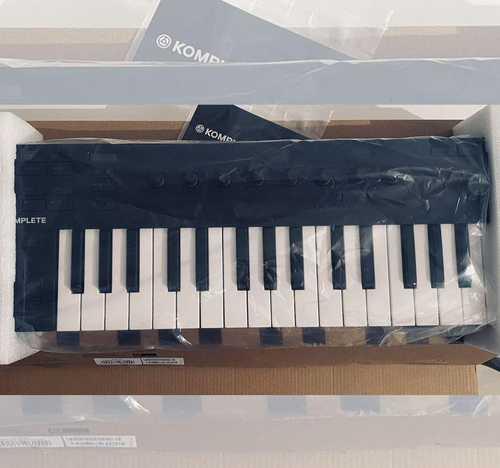 Native instruments komplete kontrol m32