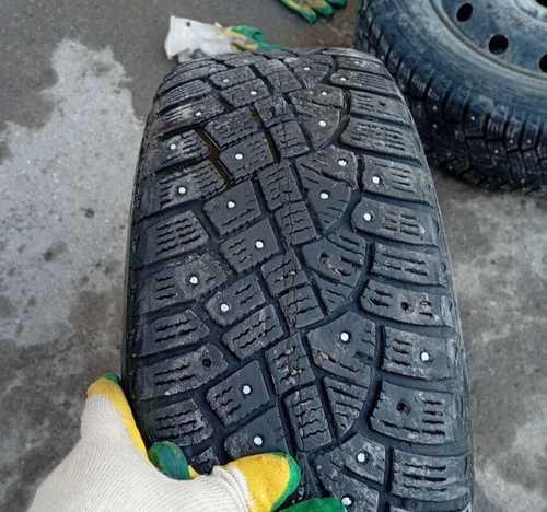 Продам 2 колеса 185/65R15