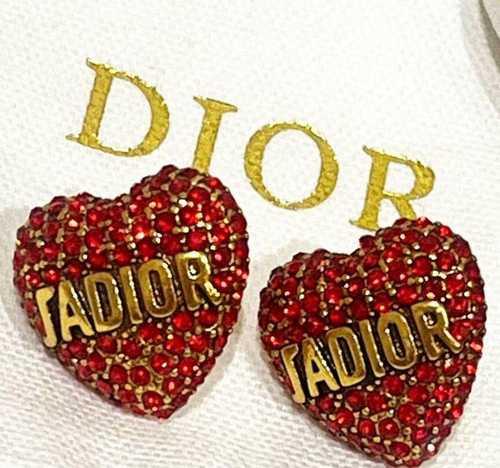 Серьги dior с подарочной упаковкой