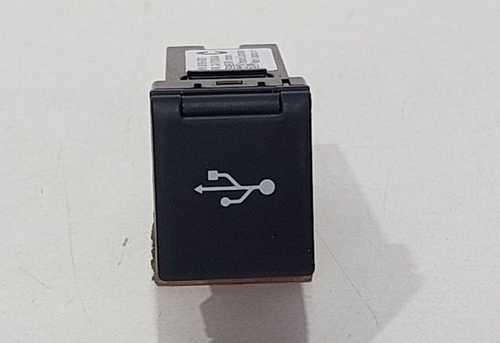 Разъем USB Toyota Rav4 XA50 XA25AA 2021