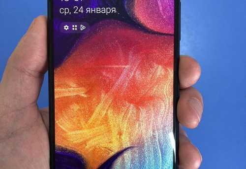 Samsung Galaxy A50, 6/128 ГБ