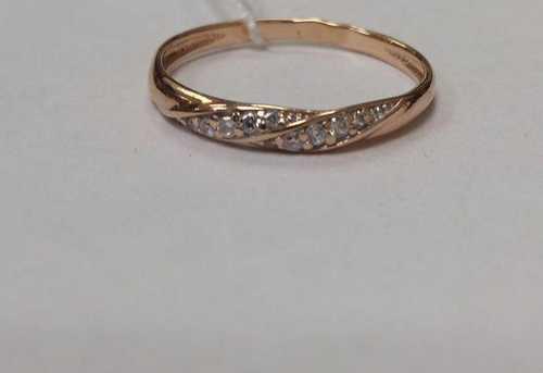 Золотое кольцо с фианитами(6750)