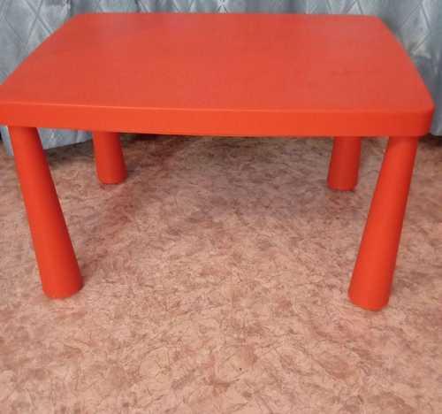 Столик IKEA