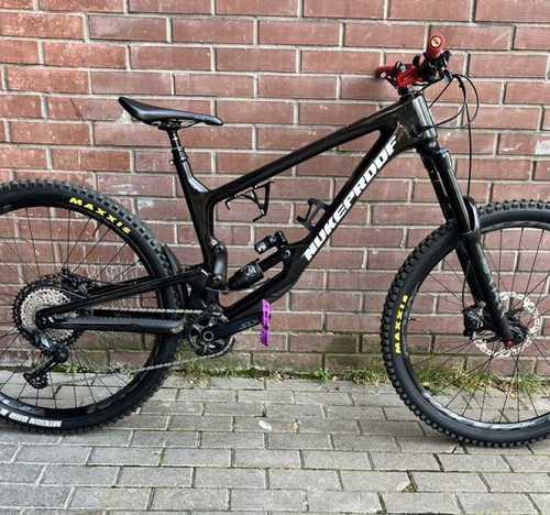 Nukeproof giga 290 XXL carbon 2023