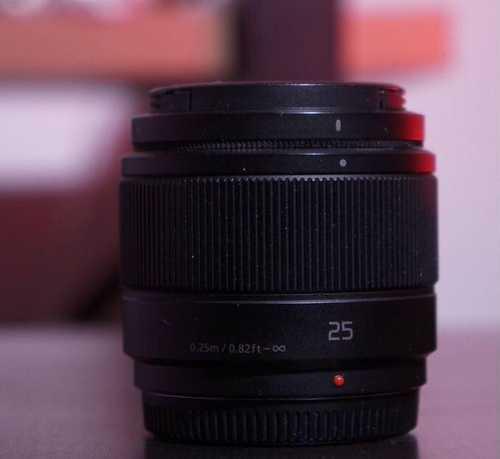 Panasonic Lumix G 25 mm f/1.7 G asph Micro 4/3