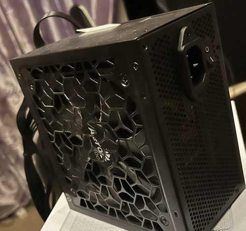 Блок питания AeroCool aero white 650W