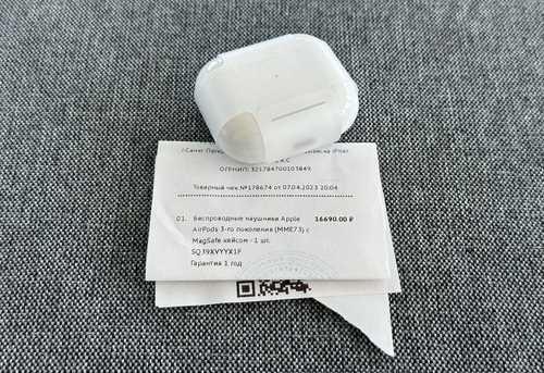 Apple AirPods 3 с MagSafe кейсом (MME73)