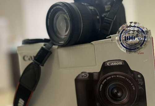 Фотоаппарат Canon EOS 200D