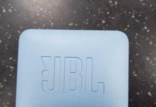 Портативная колонка JBL GO Essential