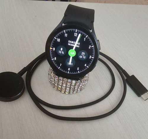 Смарт-часы Samsung Galaxy Watch6 44mm Graphite