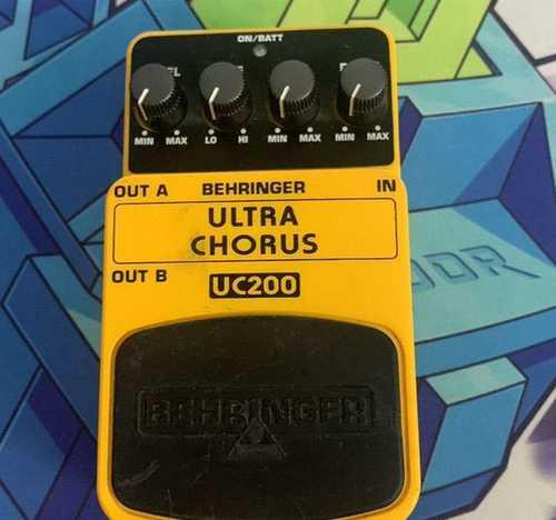 Гитарная педаль Behringer Ultra Chorus UC200