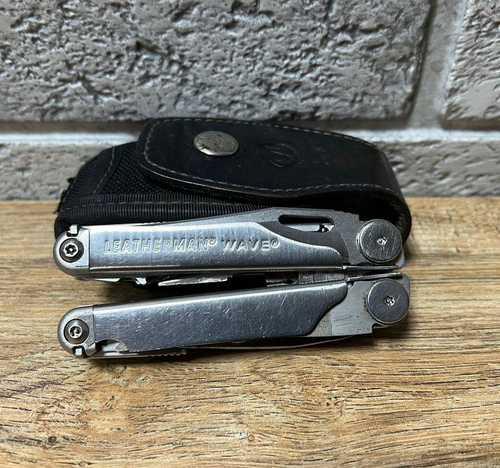 Мультитул leatherman wave