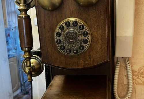 Телефон домашний старинный