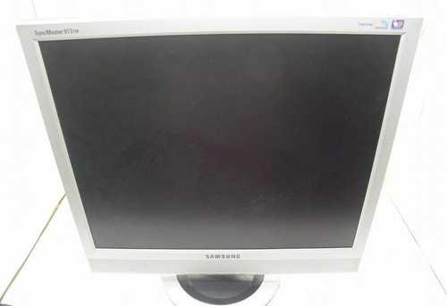 Монитор 19" Samsung 913tм (VGA, DVI, звук)