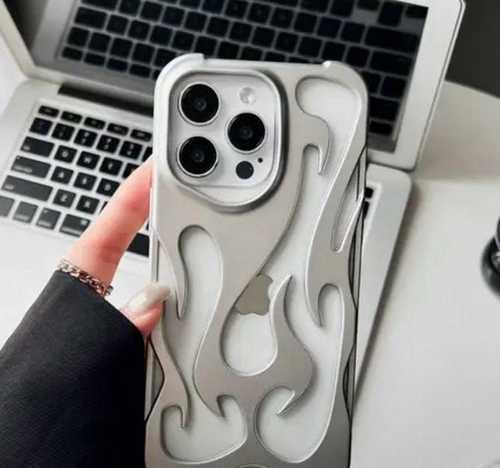 3D чехол с рисунком пламени для iPhone