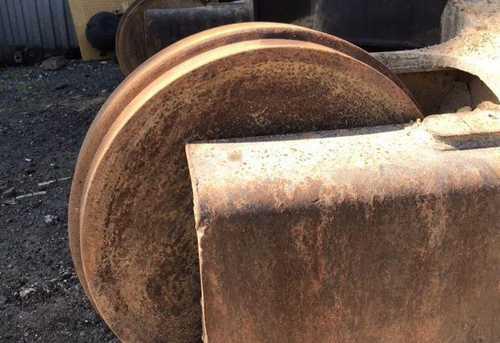 Ленивцы в сборе Caterpillar 330DL