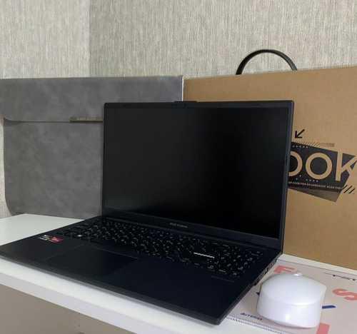 Ноутбук Asus Vivobook Go 15