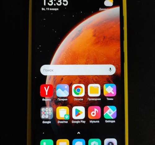Xiaomi Pocophone F1, 6/128 ГБ